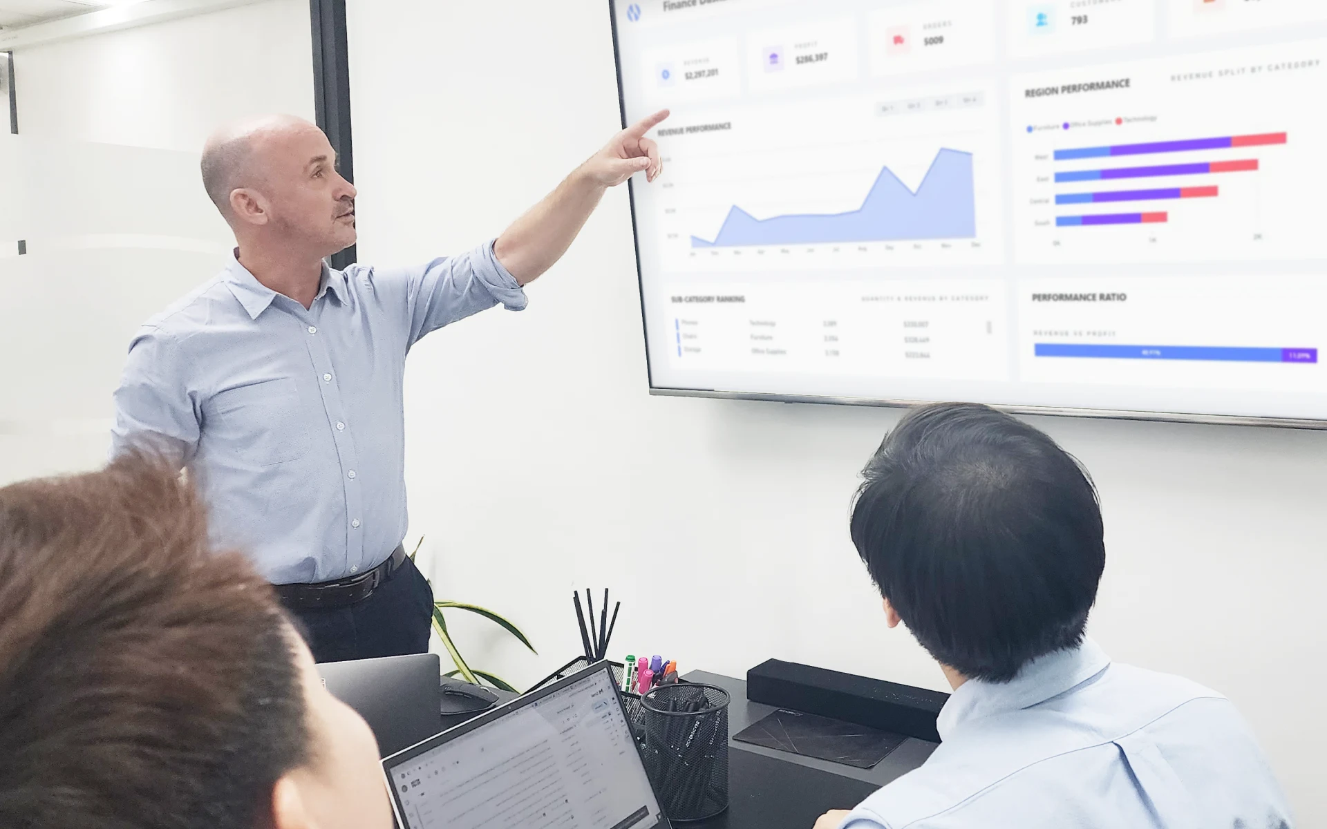 Data Analytics and CDPs with Damien Velly | Seven Peaks